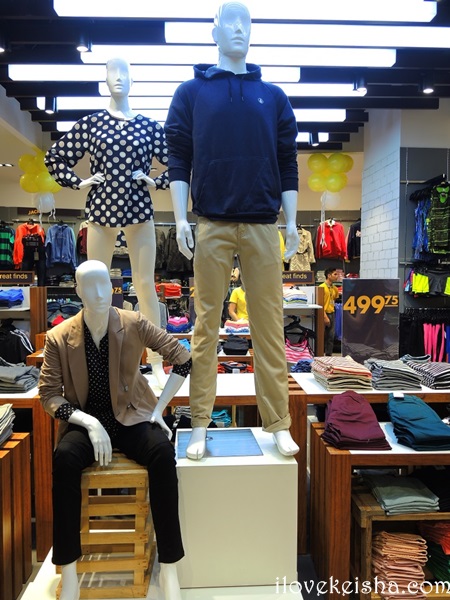 Surplus Unveils Its New Look at SM City Masinag | K Figuracion